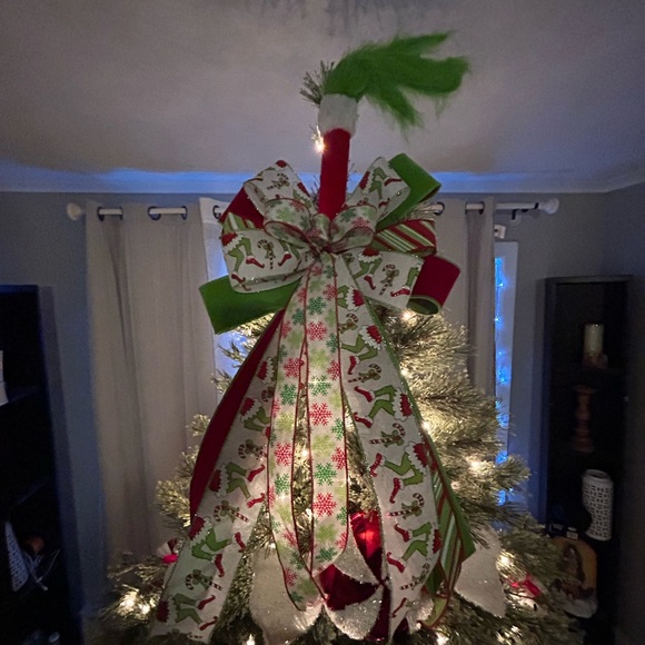 Hand Crafted | Holiday | Grinch Christmas Tree Topper Grinch ...